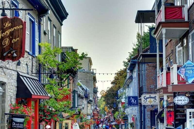 Quebec: Private custom tour with a local guide - An In-Depth Look at the Quebec Private Custom Tour