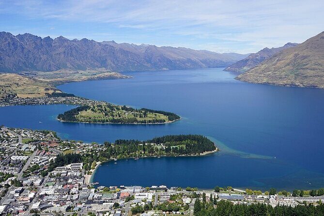 Queenstown Adventure Day Tour Arrowtown Shotover Jet and Wine - Key Points