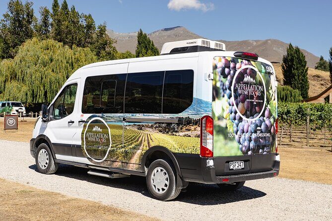 Queenstown Classic Wine Tour: 3 Winery Visits, Cave Tour & Cheese - Detailed Breakdown of Each Stop