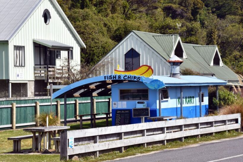 Queenstown: Day Trip to Stewart Island via Scenic Flight - Who Should Consider This Experience?