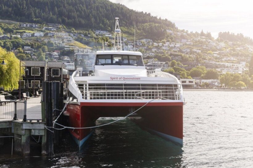 Queenstown: Lake Whakatipu Boat Trip - The Authentic Touch: What Reviews Tell Us