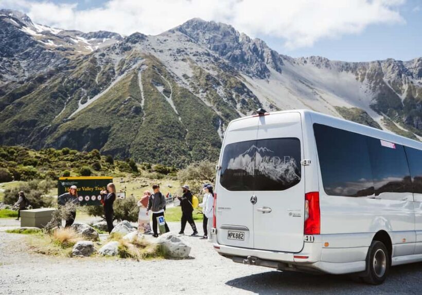 Queenstown: Mount Cook Premium Guided Day Tour - Detailed Breakdown of the Itinerary