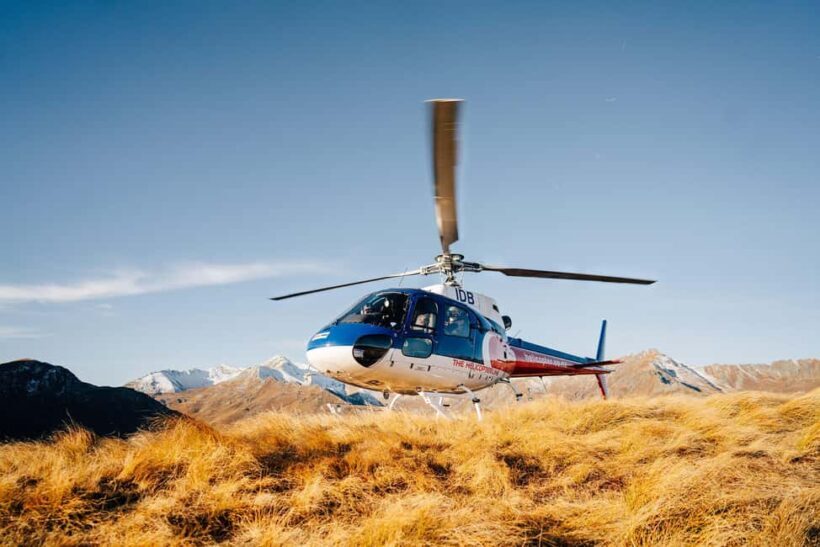 Queenstown: Pilot's Choice Helicopter Tour & Alpine Landing - Key Points