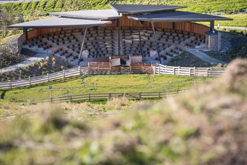 Queenstown: Queenstown Lake Cruise and Walter Peak Farm Tour - Practical Tips