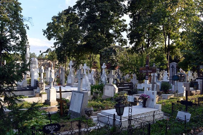 Quest Experience in Bellu Cemetery Bucharest - Operating Hours and Availability