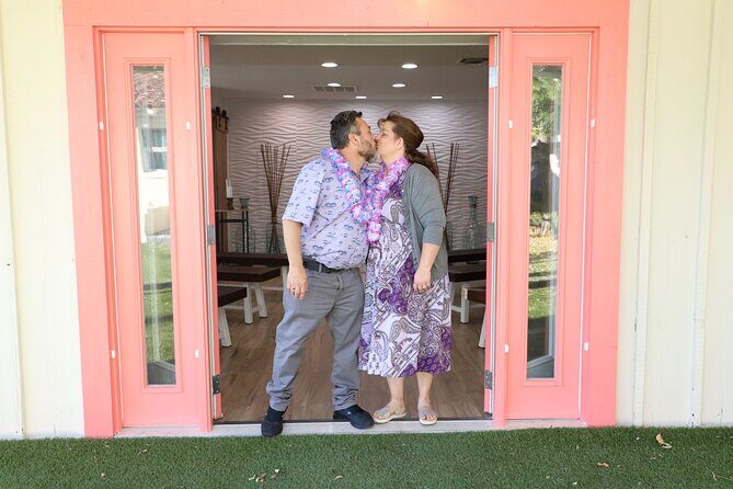 Quickie Sign and Go Wedding at Hawaiian Wedding Chapel - Key Points
