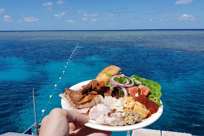 Quicksilver Pontoon and 10 Minute Scenic Helicopter Flight - Who Will Love This Tour?