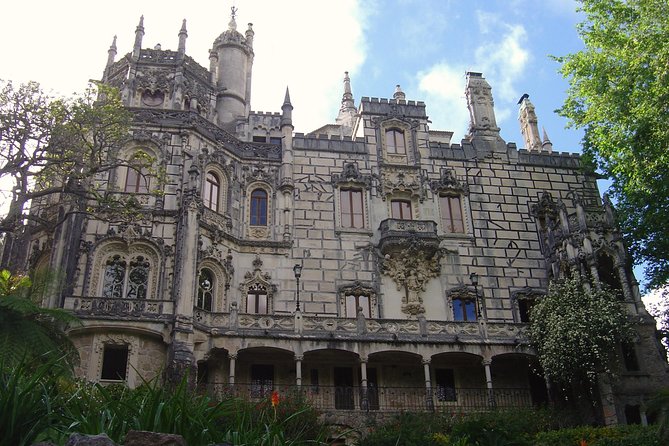 Quinta Da Regaleira and Sintra Tour Review - Accessibility and Requirements