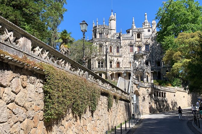 Quinta da Regaleira and Sintra visit half day private tour - The Sum Up