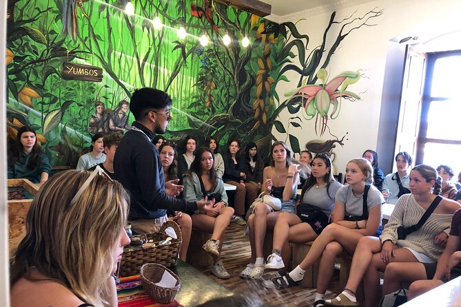 Quito Oldtown: A Cultural-Gastro Walking Tour and Shopping - Taking in the Cultural Experiences