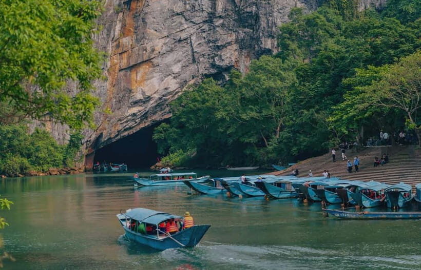 Qung Bình: Phong Nha Cave 4.5 km Kayak and Trek Tour - A Well-Organized Adventure with Practical Details