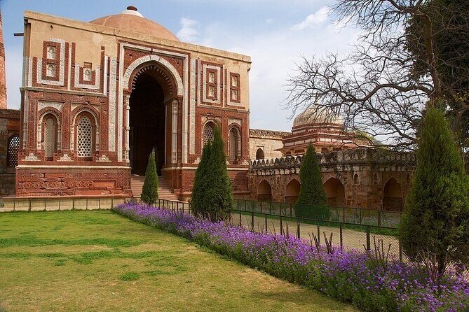 Qutub Minar Complex Half Day Guided Tour - The Sum Up
