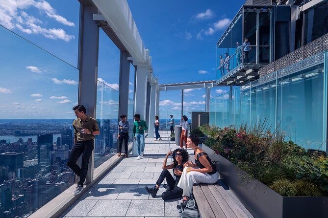 Race to the Sky: NYC Architecture Tour With SUMMIT One Ticket - FAQs