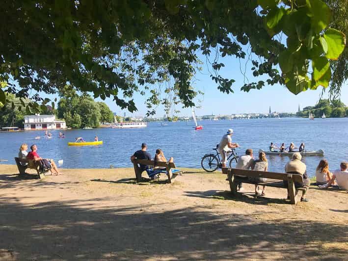 Radtour um die Alster & durch traumhafte Alsterviertel - Exploring Hamburg’s Alster Districts: A Visual and Cultural Feast