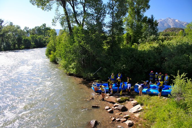 Raft the Colorado River Through Glenwood Springs - Half Day Adventure - Tour Group Size and Accessibility