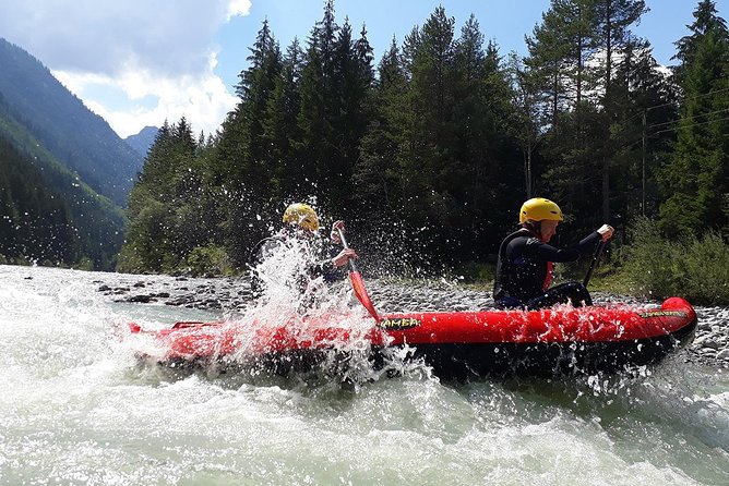 Rafting Classic Iller - Level 2 White Water Tour - Safety and Equipment