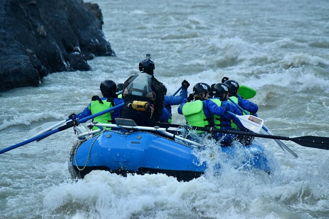 Rafting Experience on the Rio De Las Vueltas in Patagonia - Booking and Logistics