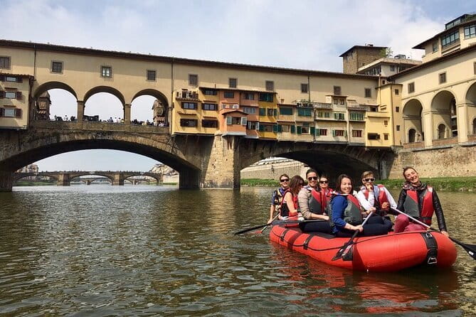 Rafting on the Arno River in Florence under the Arches of Pontevecchio - FAQ