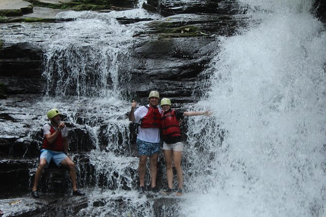 Rafting Pacuare Costa Rica - Scenic Highlights Along the Way