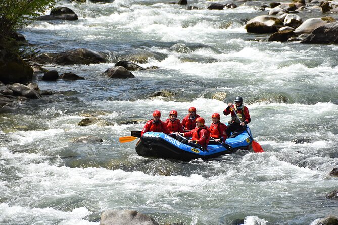 Rafting Power in the Noce Stream in Ossana - Preparing for the Rafting Experience