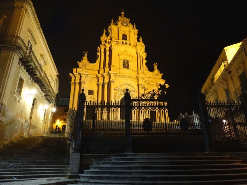 Ragusa Ibla: Walking Tour with Local Guide - Key Points