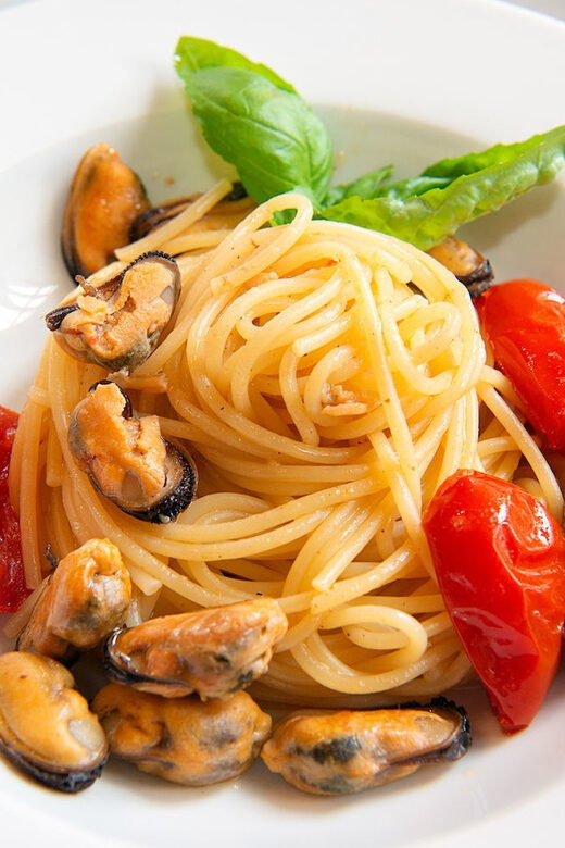 Ragusa: Market & Private Cooking Class at a Local's Home - Key Points