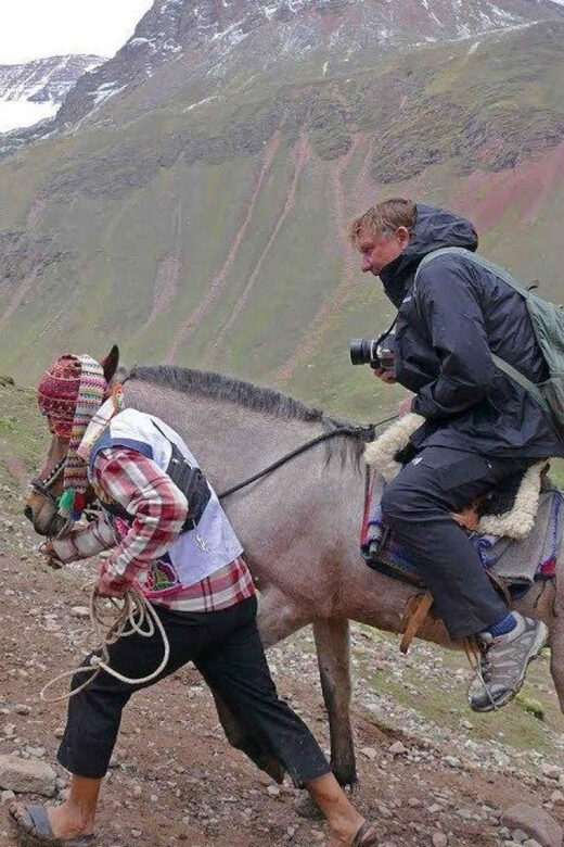 Rainbow mountain horseback riding tour + Buffet Lun - Key Points
