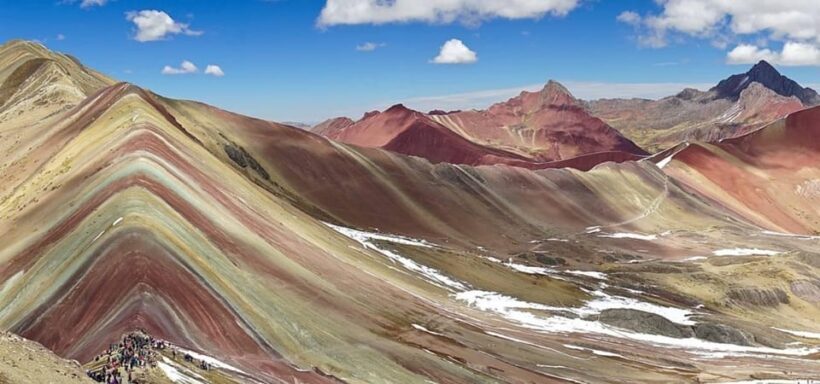 Rainbow Mountain Horseback Riding Tour + Buffet Lunch - The Experience: What to Expect on the Rainbow Mountain Horseback Tour