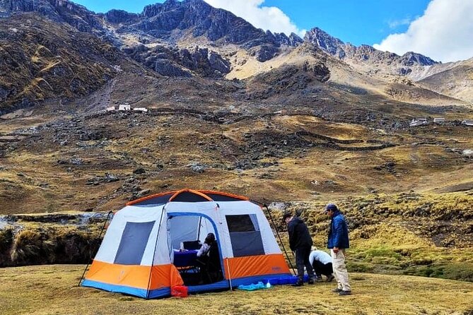 Rainbow Mountain & Red Valley Premium Tour With Picnic - What to Expect