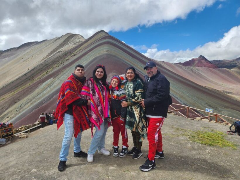 Rainbow Mountain Tour and optional visit to the Red Valley - Key Points