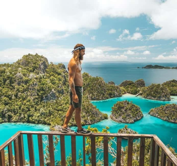 Raja Ampat Tour 14 Days  Explore Papuas Ocean Paradise - An In-Depth Look at the Raja Ampat Day Tour