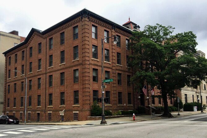 Raleigh North Carolina Scavenger Hunt Walking Tour and Game - Exploring Raleigh Through a Digital Scavenger Hunt