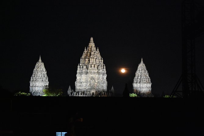 Ramayana Ballet Performance In Prambanan Temple With Dinner - FAQs