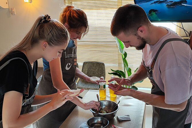 Ramen Cooking Class in Tokyo With Pro Ramen Chef/Vegan Possible - Replicating the Ramen at Home