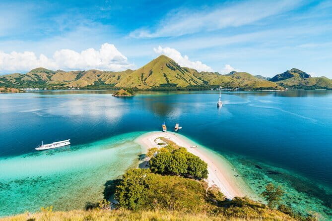 Rangko Cave And Sand Island Labuan Bajo - The Practicalities: Price, Duration, and What’s Included