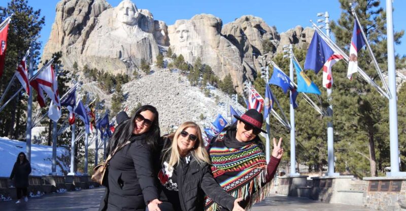 Rapid City: Black Hills and Mt Rushmore Day Tour with Lunch - Key Points