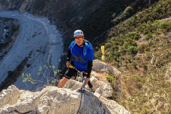Rappels in Pico Licos with certified guides - Additional Considerations