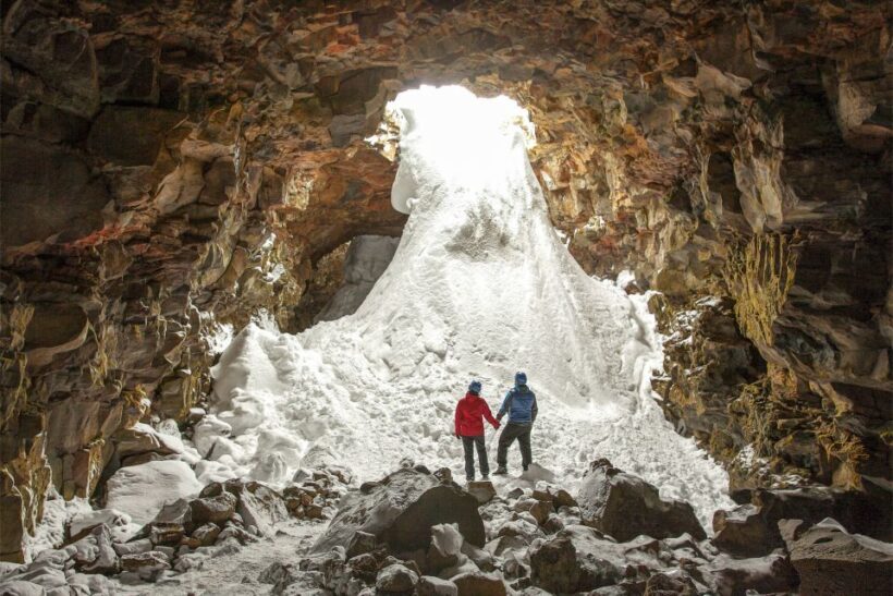 Raufarhólshellir Lava Tunnel: Underground Expedition - The Guides and Their Role
