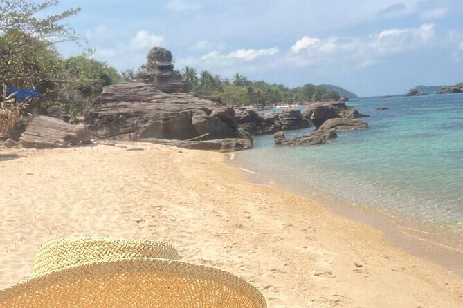 Real snorkel trip to explore Cham island by speedboat-SMALL GROUP - FAQs