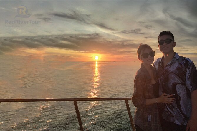 Red River Private Tour : Sunset and Night Squid Fishing - FAQ about the Red River Sunset and Night Squid Fishing Tour