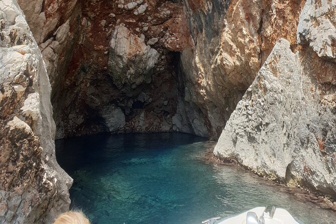 Red Rocks & Southern Side Of Hvar Private Tour - Meeting Details