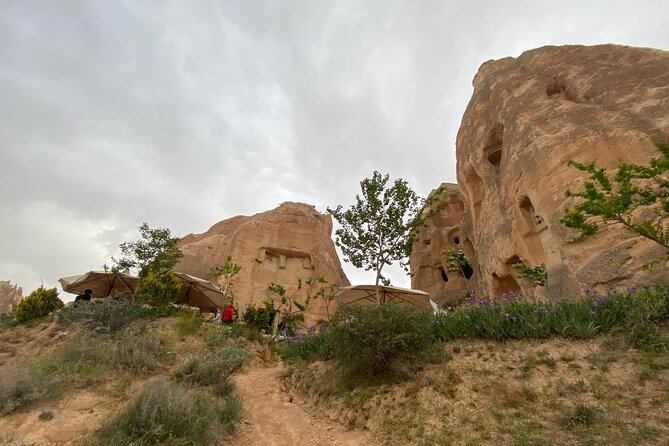 Red & Rose Valley Sunset Hiking Tour - Confirmation and Accessibility