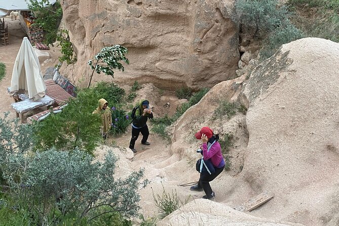 Red & Rose Valley Sunset Hiking Tour - Traveler Reviews