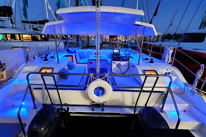 Redemption Catamaran Private Sunset Sail with Captain - A Closer Look at the Redemption Catamaran Private Sunset Sail with Captain