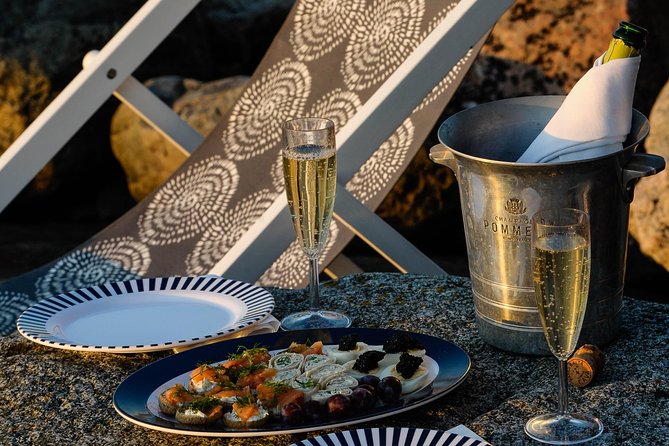 Redrib sunset lounge experience - Detailed Itinerary Breakdown