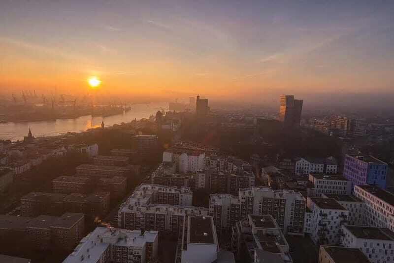 Reeperbahn Tour: Sex, Sin, Parties, and Crime - A Deep Dive into the Reeperbahn Experience