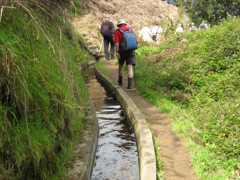 Referta & Castelejo: Half-Day Morning Walk - Why Choose This Tour?