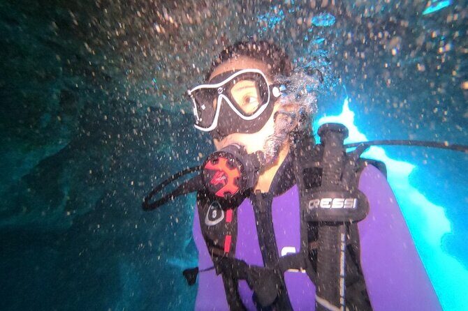 Refresher Scuba Dive - Reviewing the Refresher Scuba Dive on Big Island