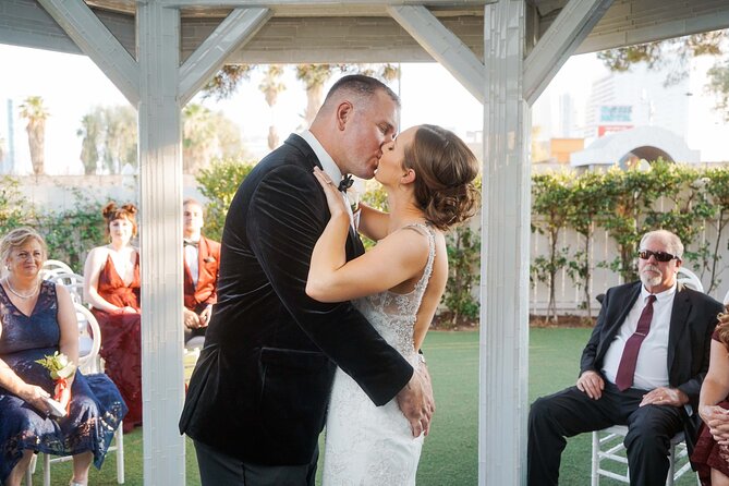 Regal Las Vegas Wedding Package - FAQs About the Regal Las Vegas Wedding Package