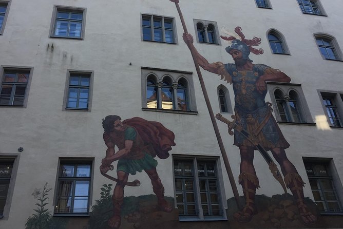 Regensburg Private Guided Day Tour from Munich by Rail - Key Points